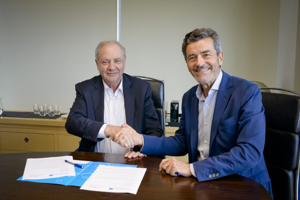 Atrys y Bupa firman acuerdo de colaboración en Chile - Medical Press ...